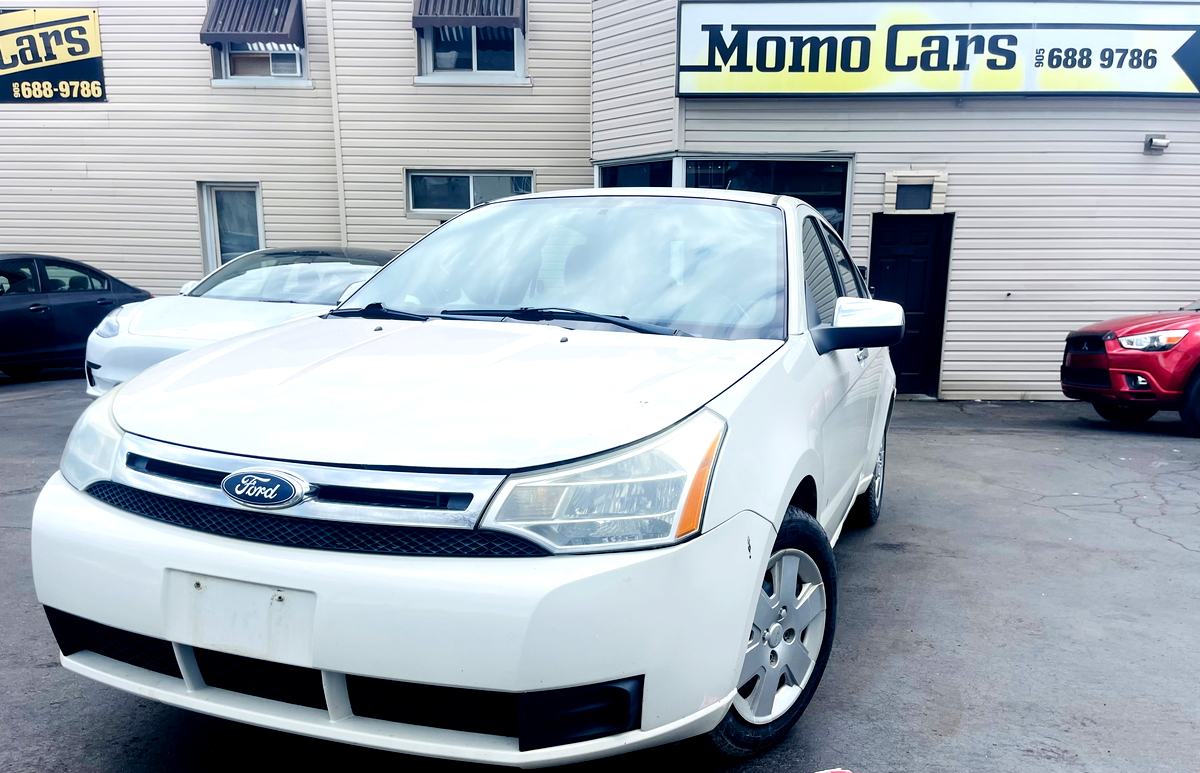 ﻿2011﻿ ﻿Ford﻿ ﻿Focus﻿ ﻿Special Edition﻿ - Momo Cars Inc