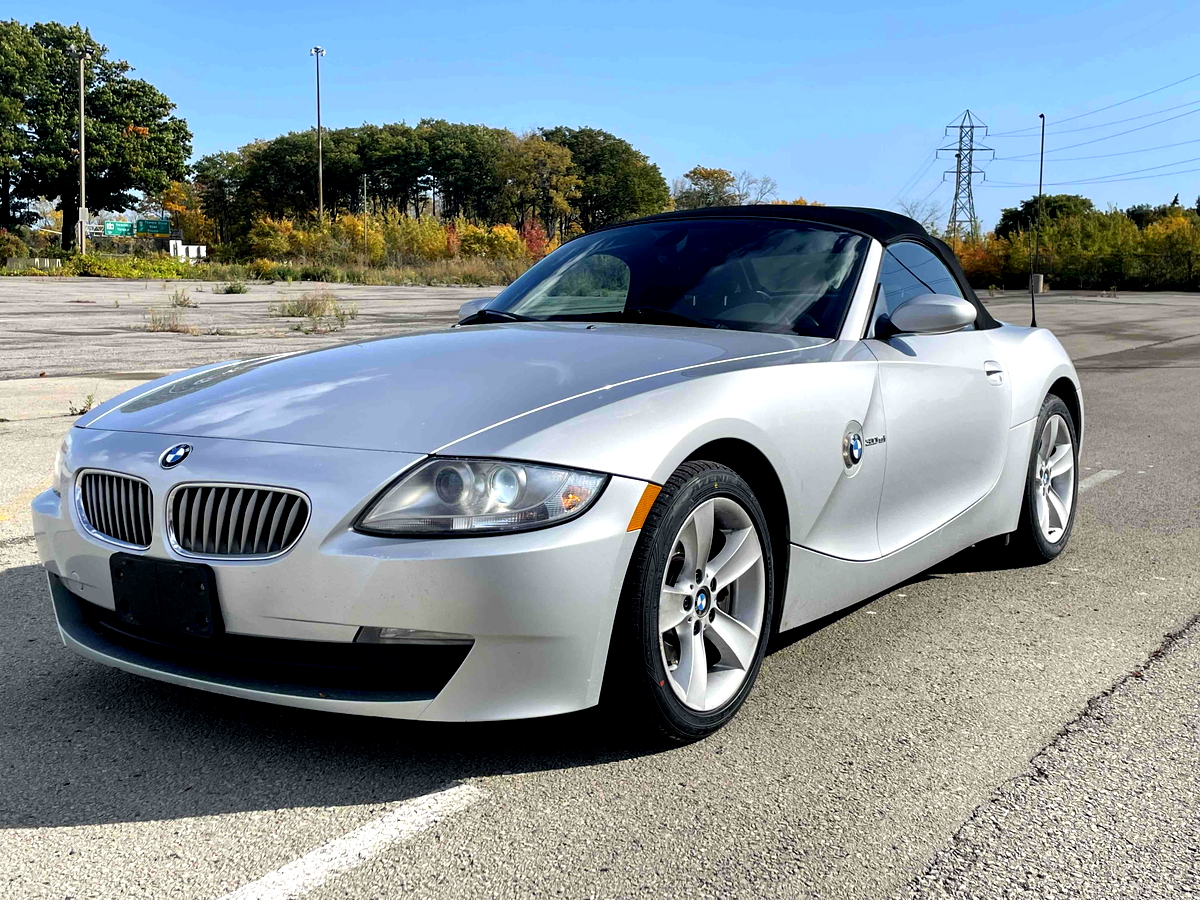 2007﻿ ﻿BMW﻿ ﻿Z4﻿ ﻿Roadster 3.0si﻿ - Olympia Motors