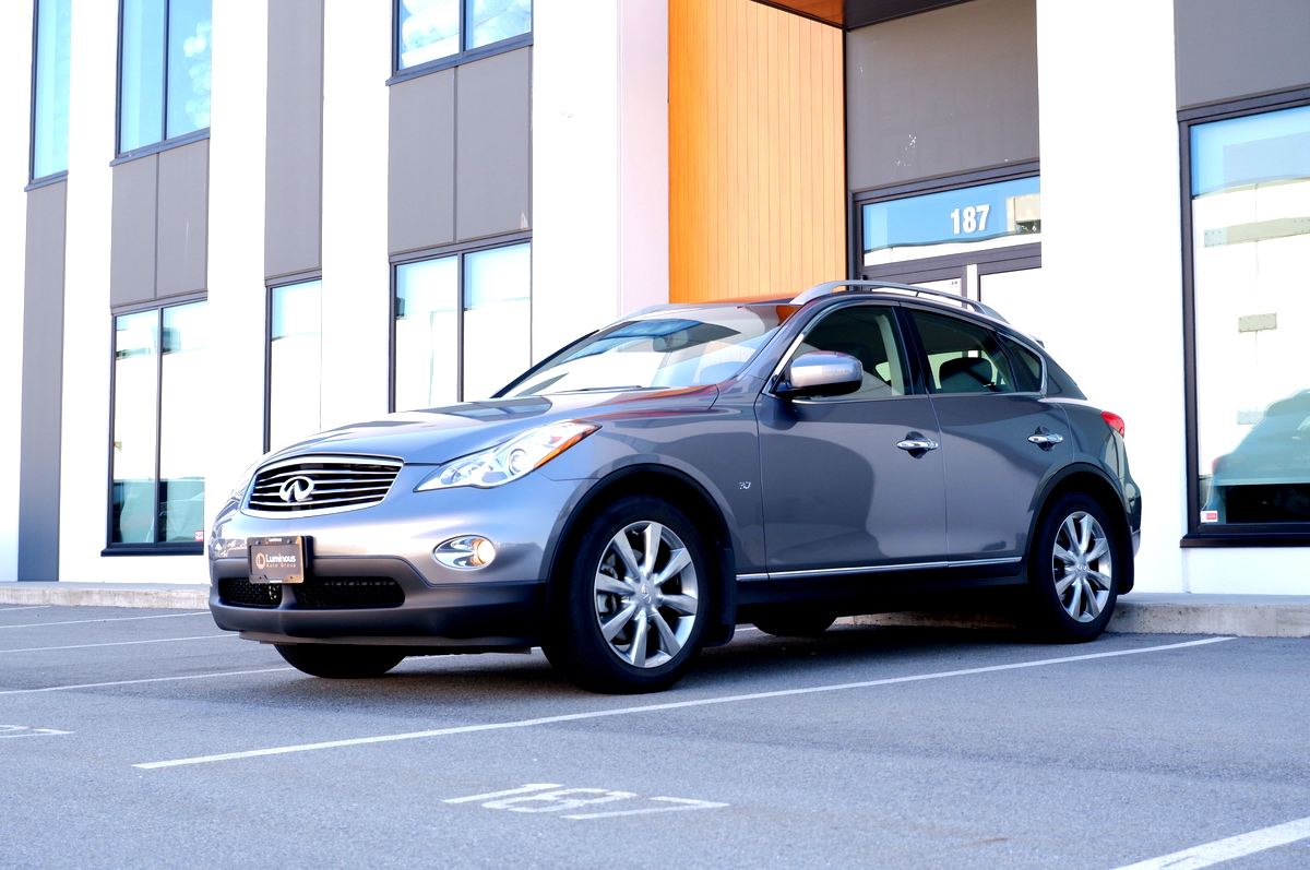 ﻿2015﻿ ﻿Infiniti﻿ ﻿QX50﻿ AWD - ONLY 64000KM - Luminous Luxury