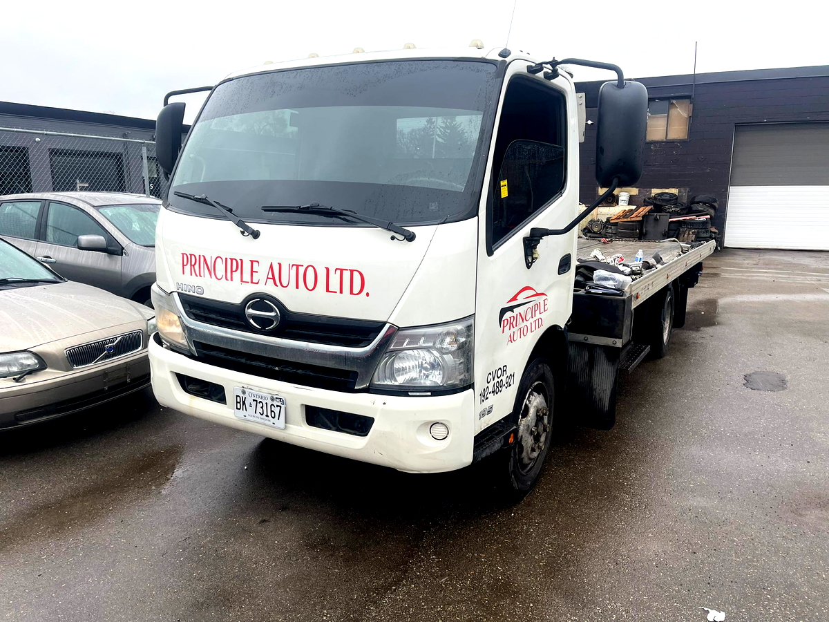 2015 Hino 195 Tow Truck with Flat Bed - Principle Auto Ltd.